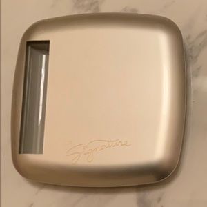 Mary Kay | Makeup | Nib Mary Kay Signature Refillable Mirrored Compact ...
